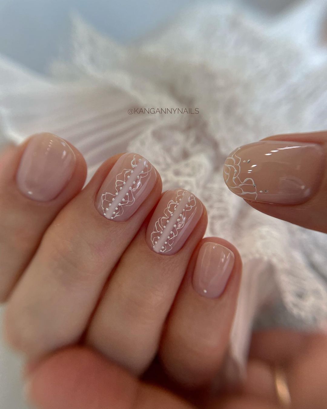 Lace Wedding Nails: 20 Ideas For Incoming Brides