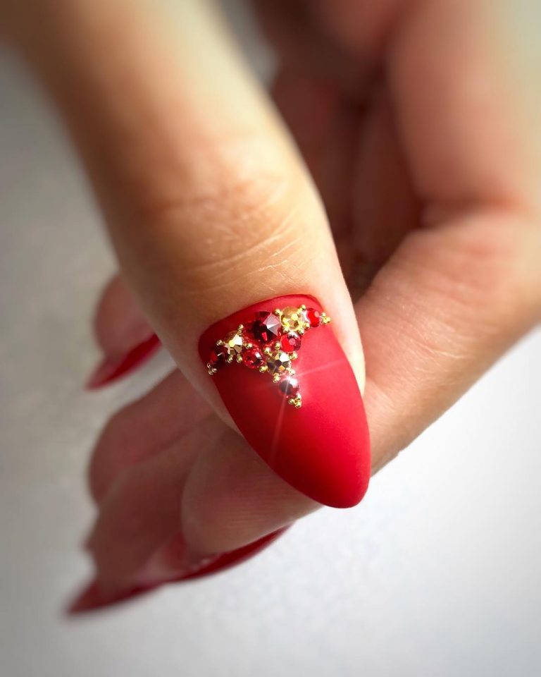 Red Wedding Nails For Your Special Day: 28 Luxury Ideas + FAQs