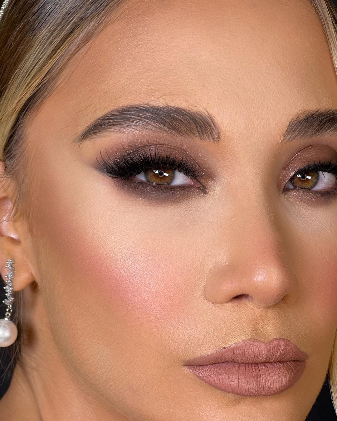 Soft Romantic Makeup