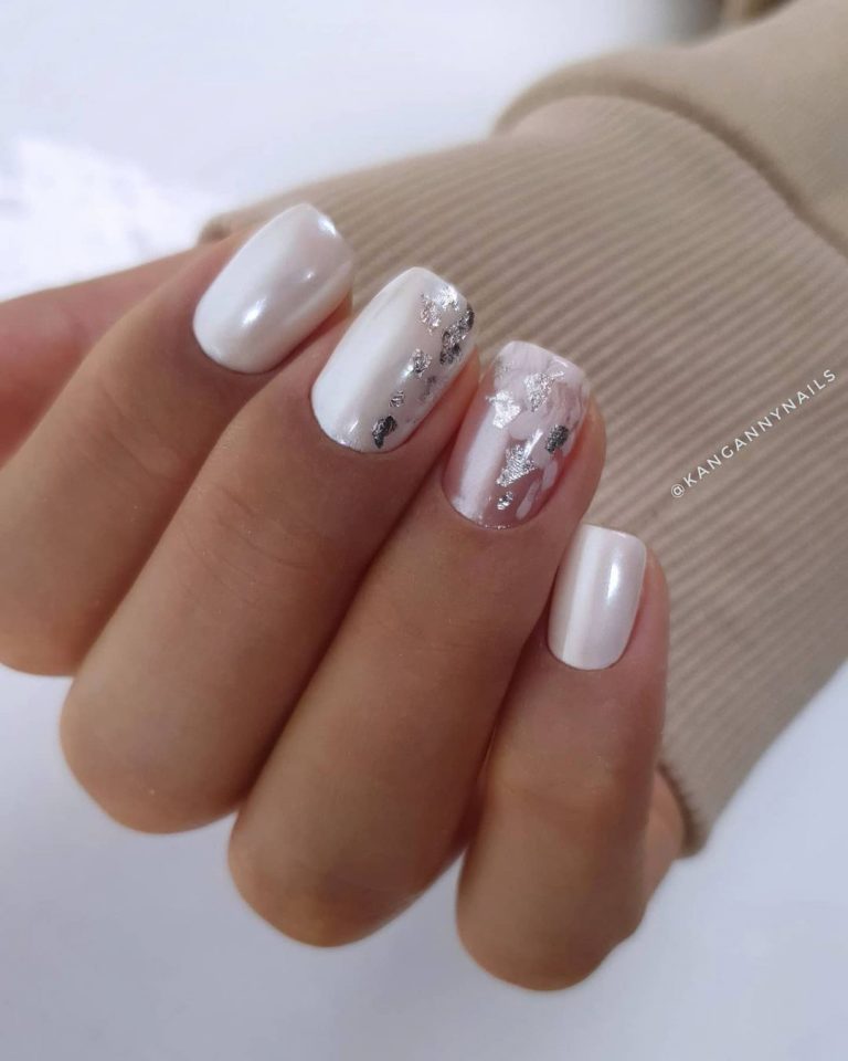 Simple Wedding Nails Ideas [2022/23 Guide + FAQs]