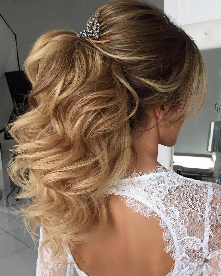 DIY Wedding Hairstyles That Easy To Pull Off [2022/23 Guide & FAQs]