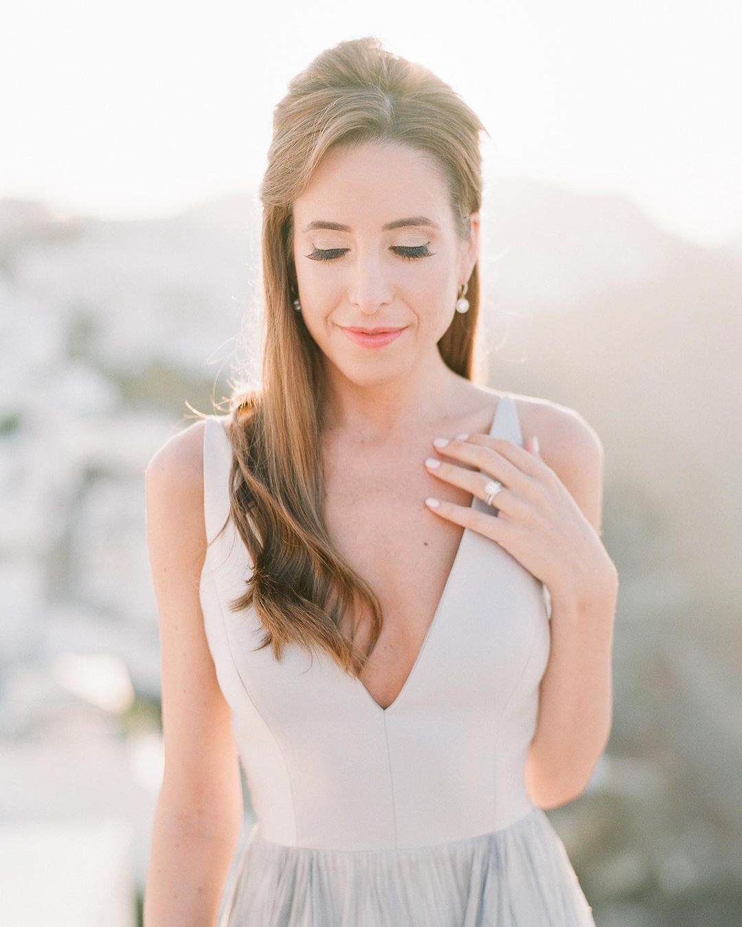 Engagement Ring Care: Dos & Don'ts Of Caring [Expert Guide]