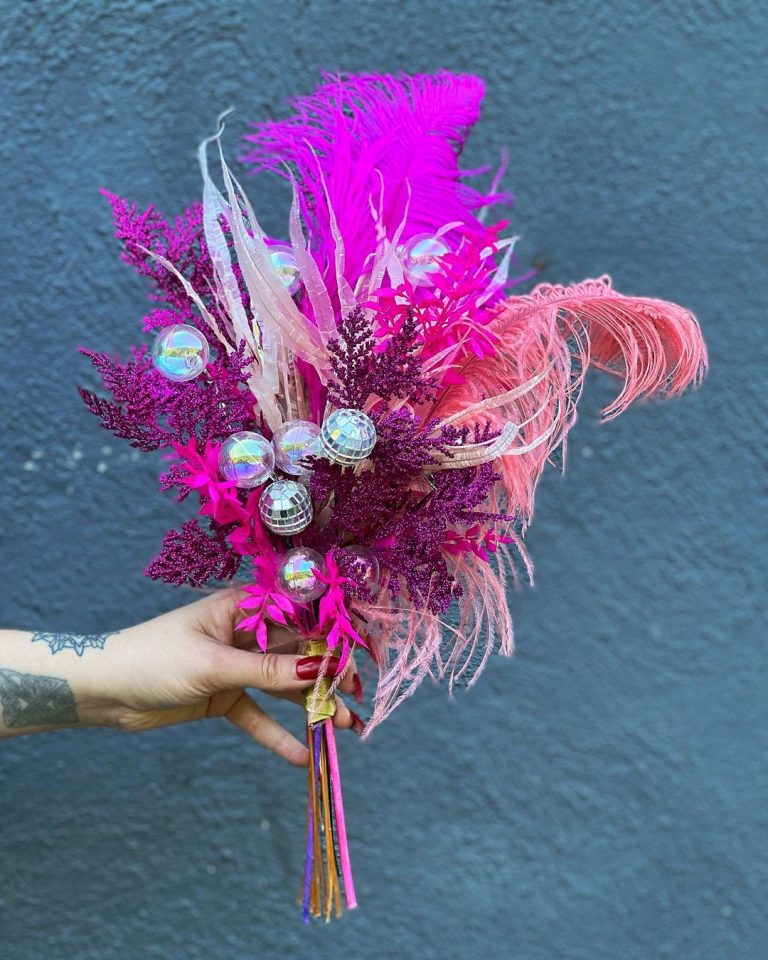 Flower Girl Bouquet Ideas For An Angelic Wedding + FAQs