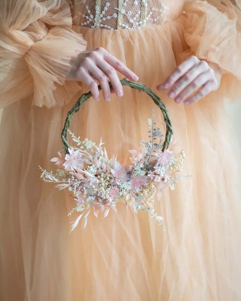 Flower Girl Bouquet Alternative [2022 Guide + DIY Ideas]