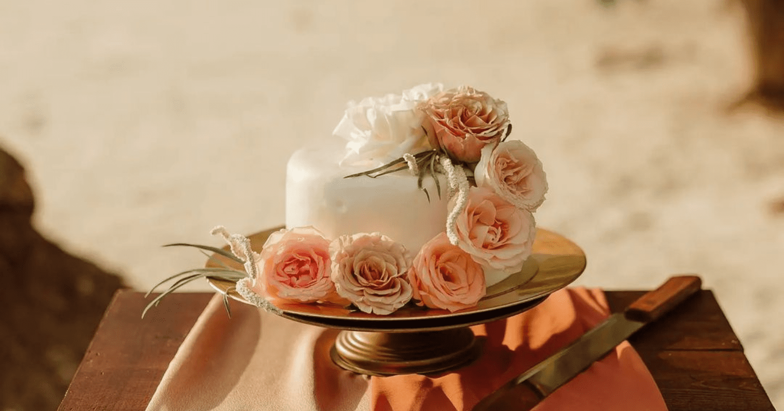 Wedding Cake Shapes: 25+ Ideas To Impress Your Guests