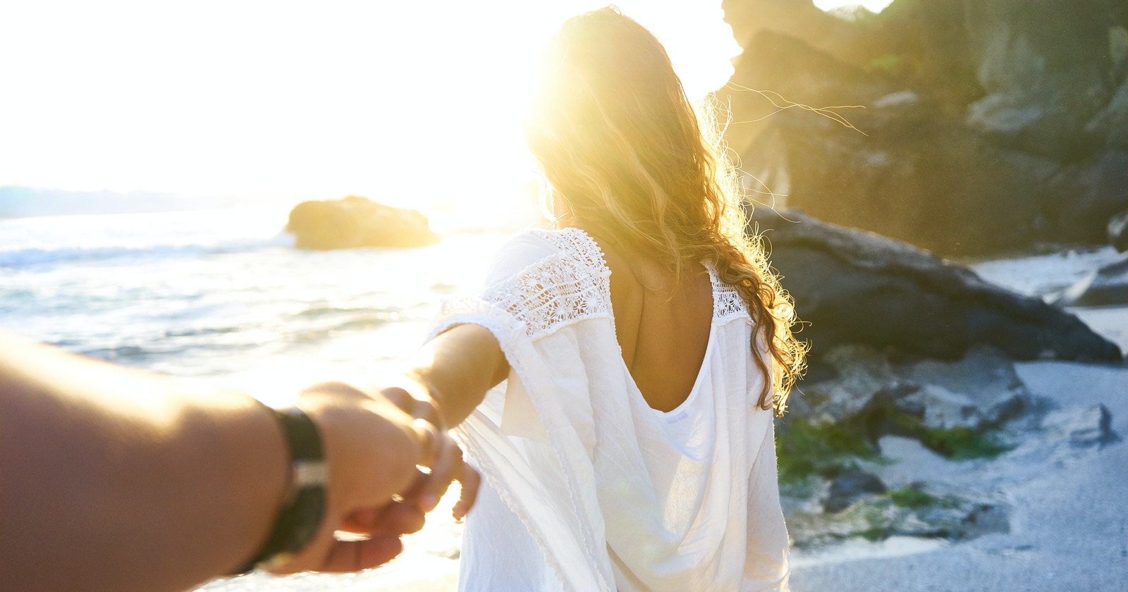 Honeymoon Destinations For Each Month Of The Year + FAQs